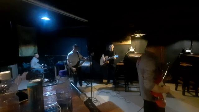 Шаповалов Егор. Репетиция перед выступлением группы Delicate