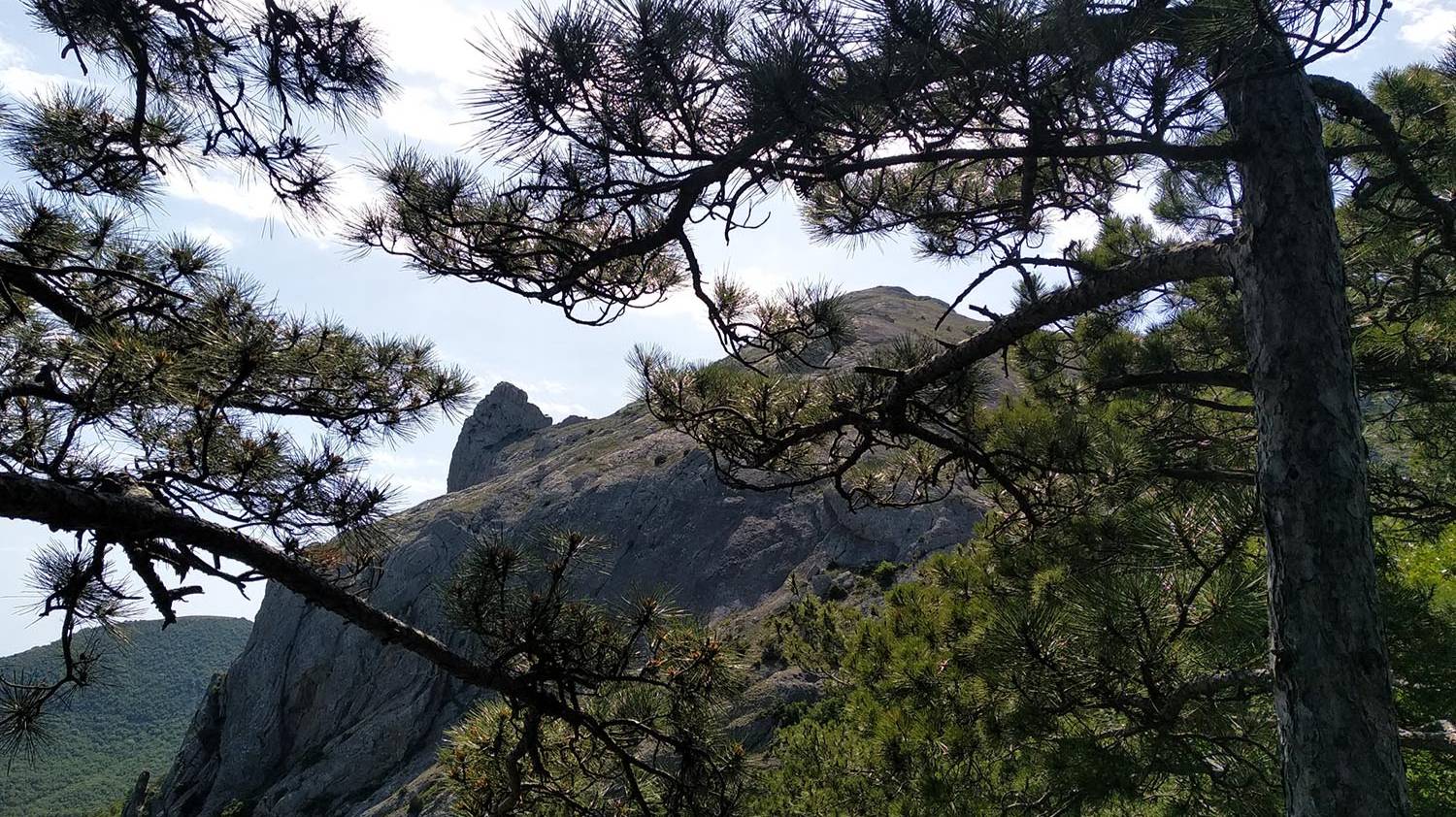 Подъем на вершину скалы Порс-Кая (Носорог)