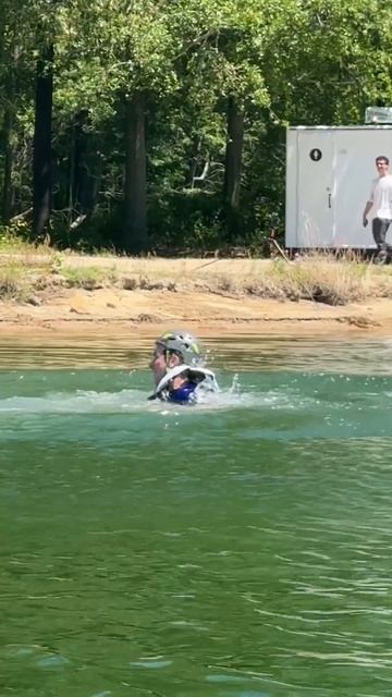 Хватайте Rolex и оставляйте его себе!