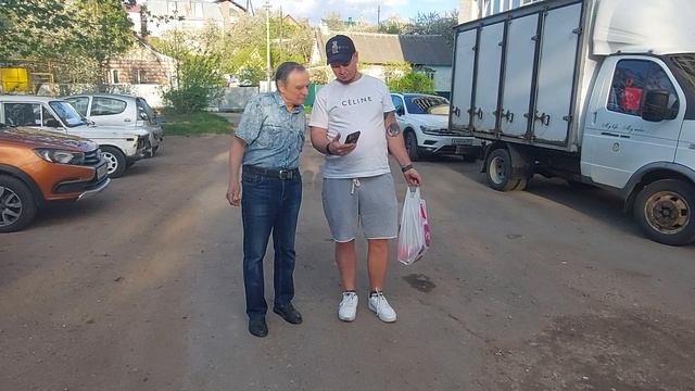 Москвичи в Смоленске.