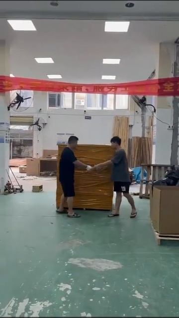 Работа склада в Китае