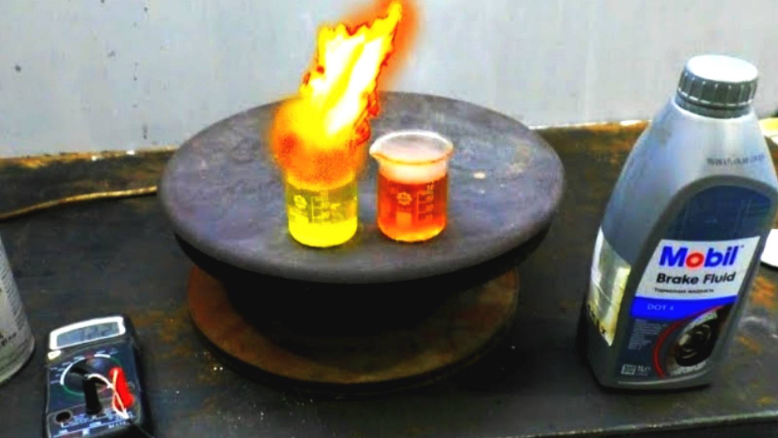 Тормозная жидкость как купить КАЧЕСТВЕННУЮ. Замена тормозной жидкости