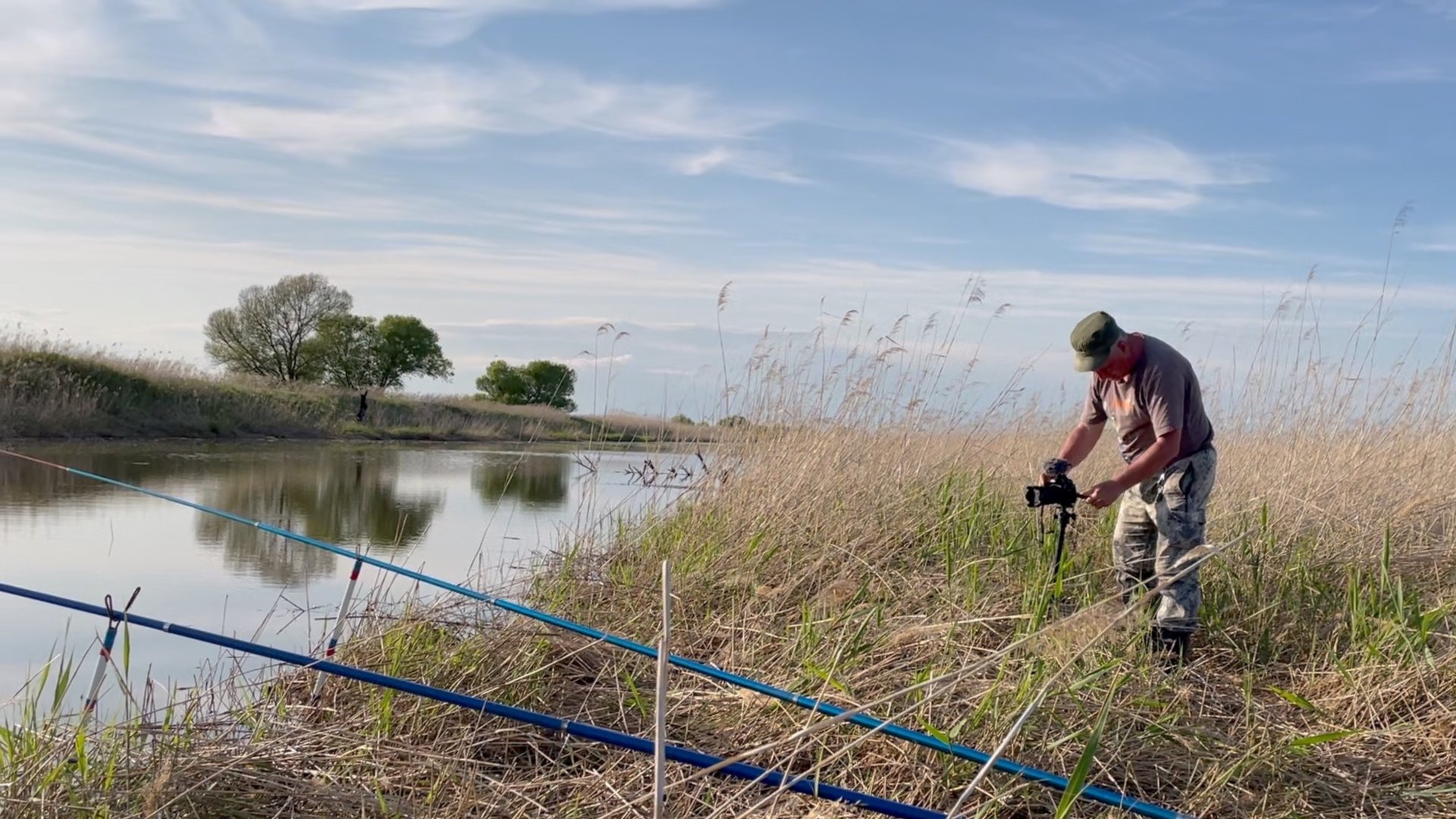 Рыбалка любит тишину. Ловим карася под птичий хор. Двойной релакс.