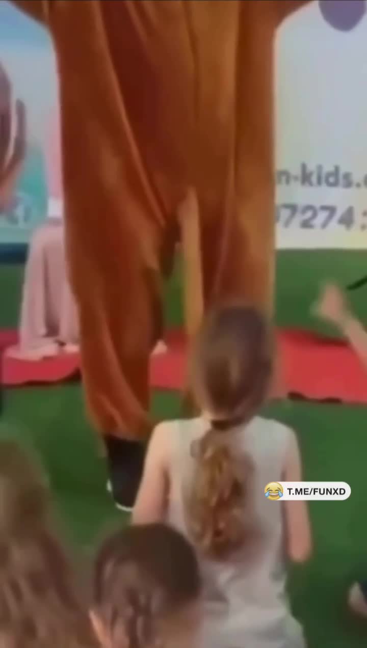 Выступление вышло из под контроля😆