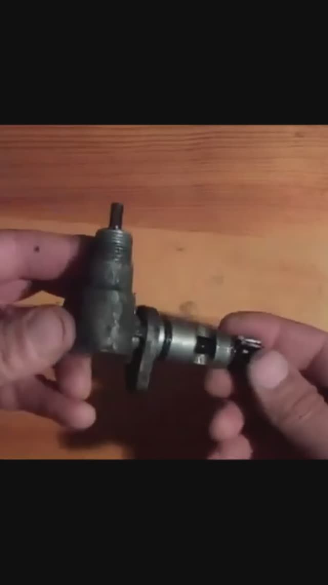 Дергается стрелка спидометра