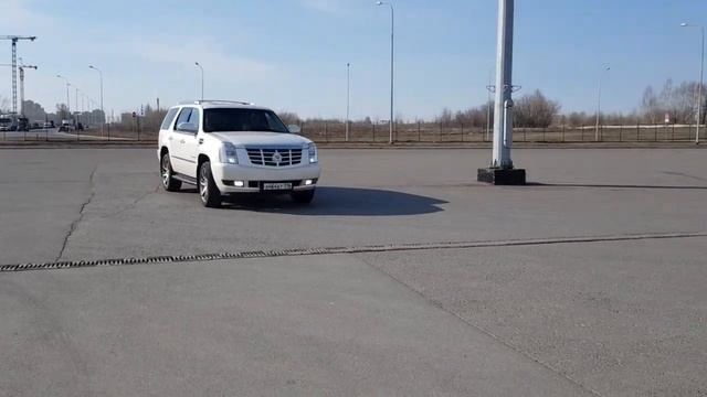 Cadillac Escalade Hybrid, 2011