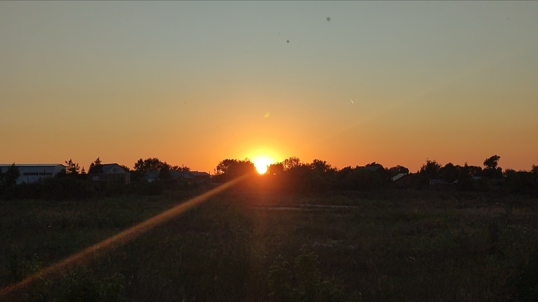 Закат близ Борковского карьера