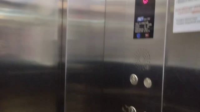 Созданный музыкальный лифт) Лифт BLT Brilliant 2014 года. Саранск, БЦ Адмирал