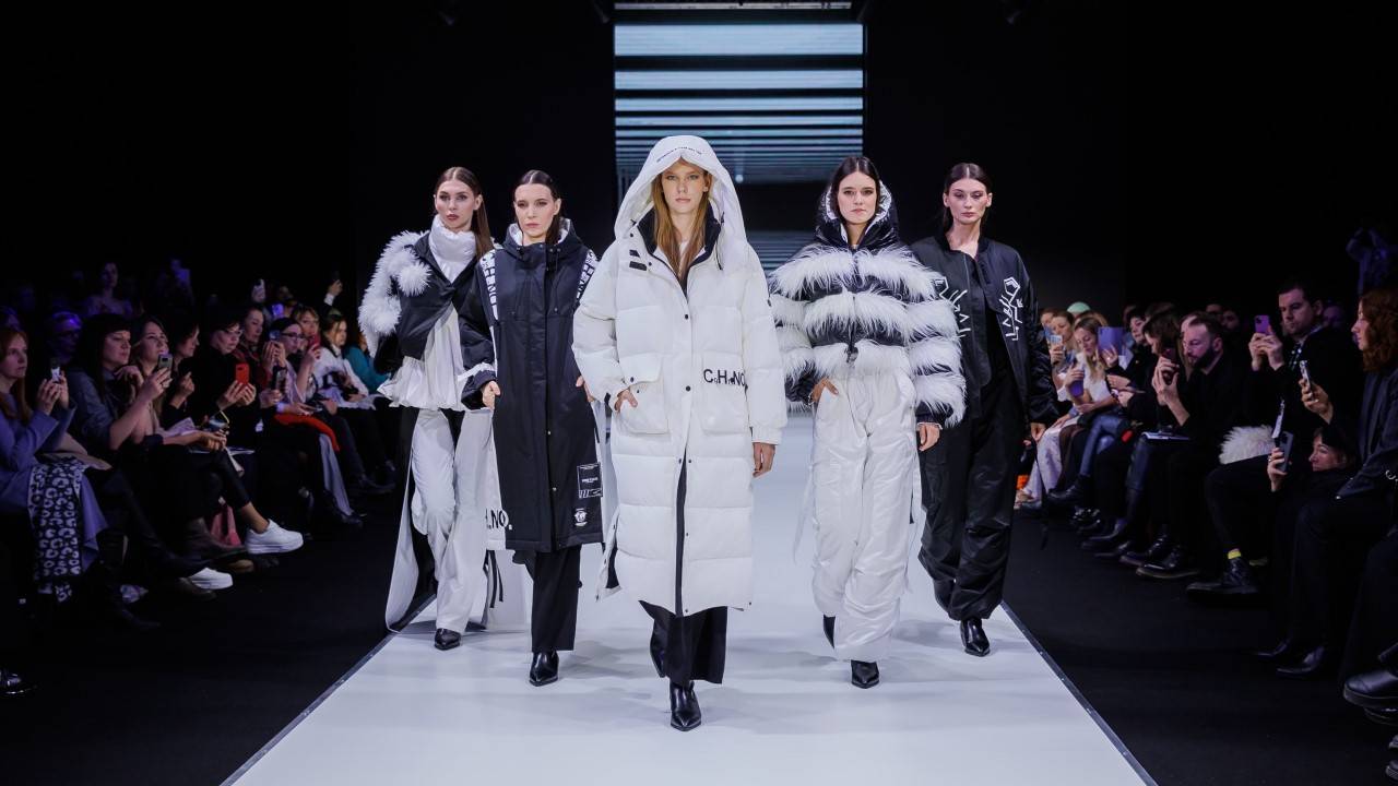 МОДНЫЙ ПОКАЗ | дизайнер АНАСТАСИЯ ИКОННИКОВА | выставка моды СРМ | конкурс PROfashion Masters