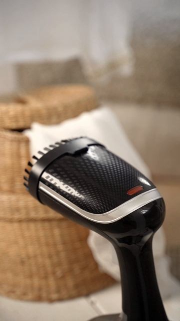 Отпариватель для одежды ARESA AR-2306. Garment steamer ARESA AR-2306.