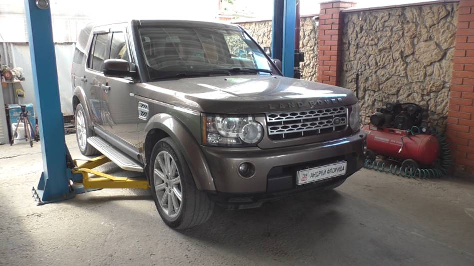 Замена передних ступиц на Land Rover Discovery 4 Ленд Ровер Дискавери 4  2011