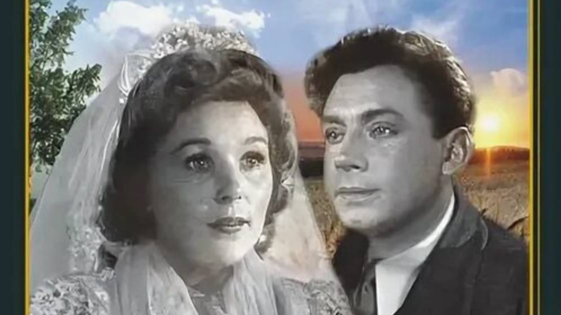 КУПЛЕТЫ КУРОЧКИНА ИЗ Х/Ф "СВАДЬБА С ПРИДАННЫМ"(1953Г.).