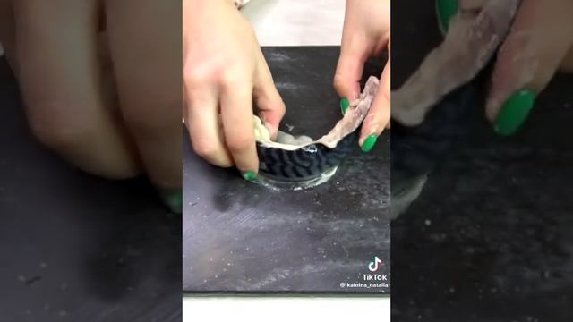 Рулетики из скумбрии в духовке