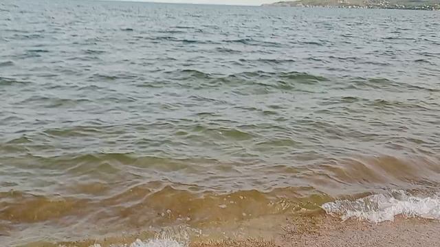 Есть ли мазут на пляжах  Крыма ?  Феодосия 25 мая 2025 года