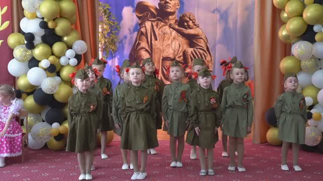 2022.04.29 -Песни военных лет-