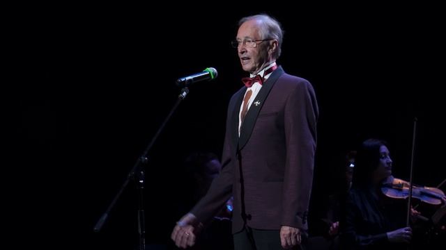 СЛАВЯНАМ (ПРИВЕТ ВАМ ЗАДУШЕВНЫЙ, БРАТЬЯ!) Ф.И. ТЮТЧЕВА ЧИТАЕТ НИКОЛАЙ БУРЛЯЕВ