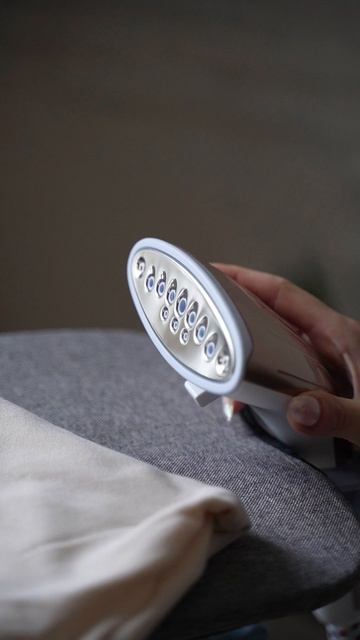 Отпариватель одежды /garment steamer ARESA AR-2303