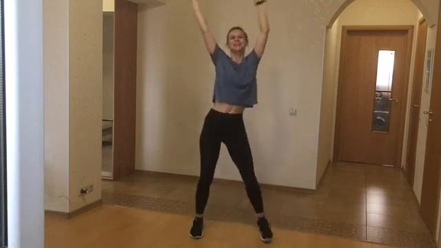 Аэробная зарядка от Анны Половинкиной