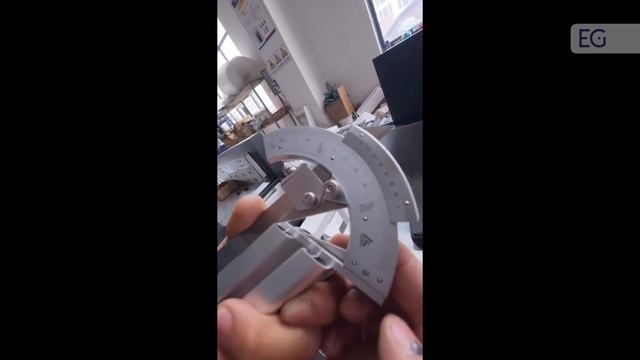 Станок для резки алюминиевого профиля с ЧПУ, модели 550 CNC-3a-1s