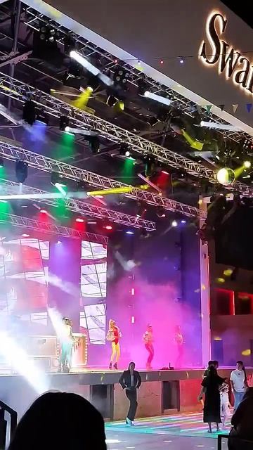 Ретро шоу.  Отель Свандор. Турция. Кемер. 23.05.2025.