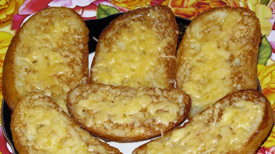 Сладкие гренки с сыром. Быстро и вкусно!