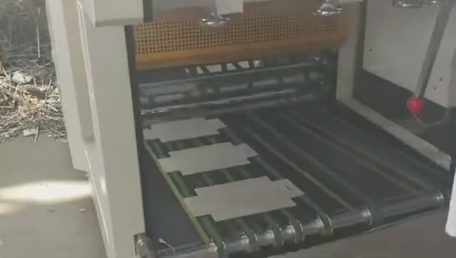 Автоматическая машина для резки пазов KLZ-900 (пример работы)