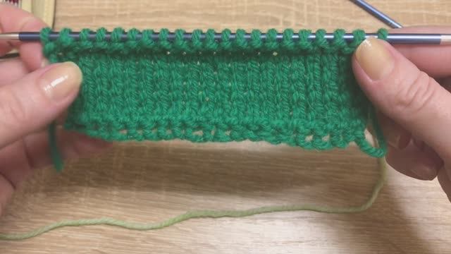 НАБОР ПЕТЕЛЬ С ДВОЙНЫМ КРУЧЕНИЕМ / Эластичный край