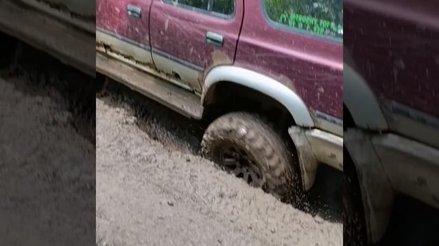 Трофи off  road  покатушки на джипах  в Подмосковье.  май 2025