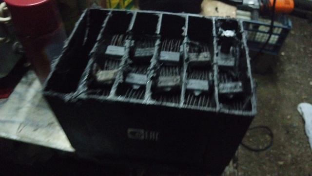 Разборка автомобильного аккумулятора, часть 2/2