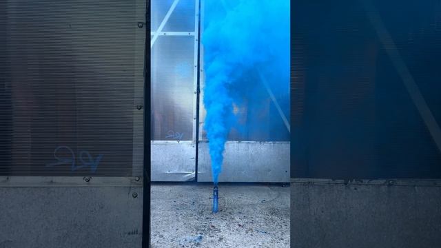 Цветной дым голубой 120 секунд мощный