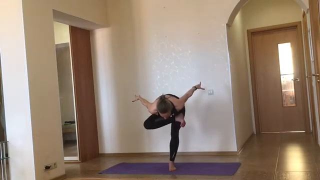 YOGA от Анны Половинкиной