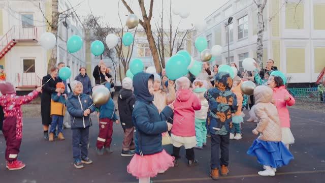 05.04.23 выпускной в ДС 1 мин