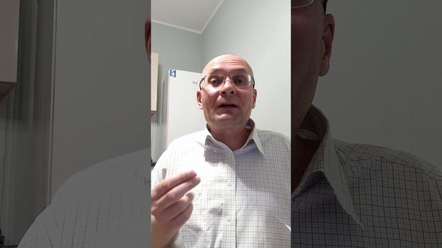 028 Знание сути вещей освобождает от гор ненужного гуманитарного барахла