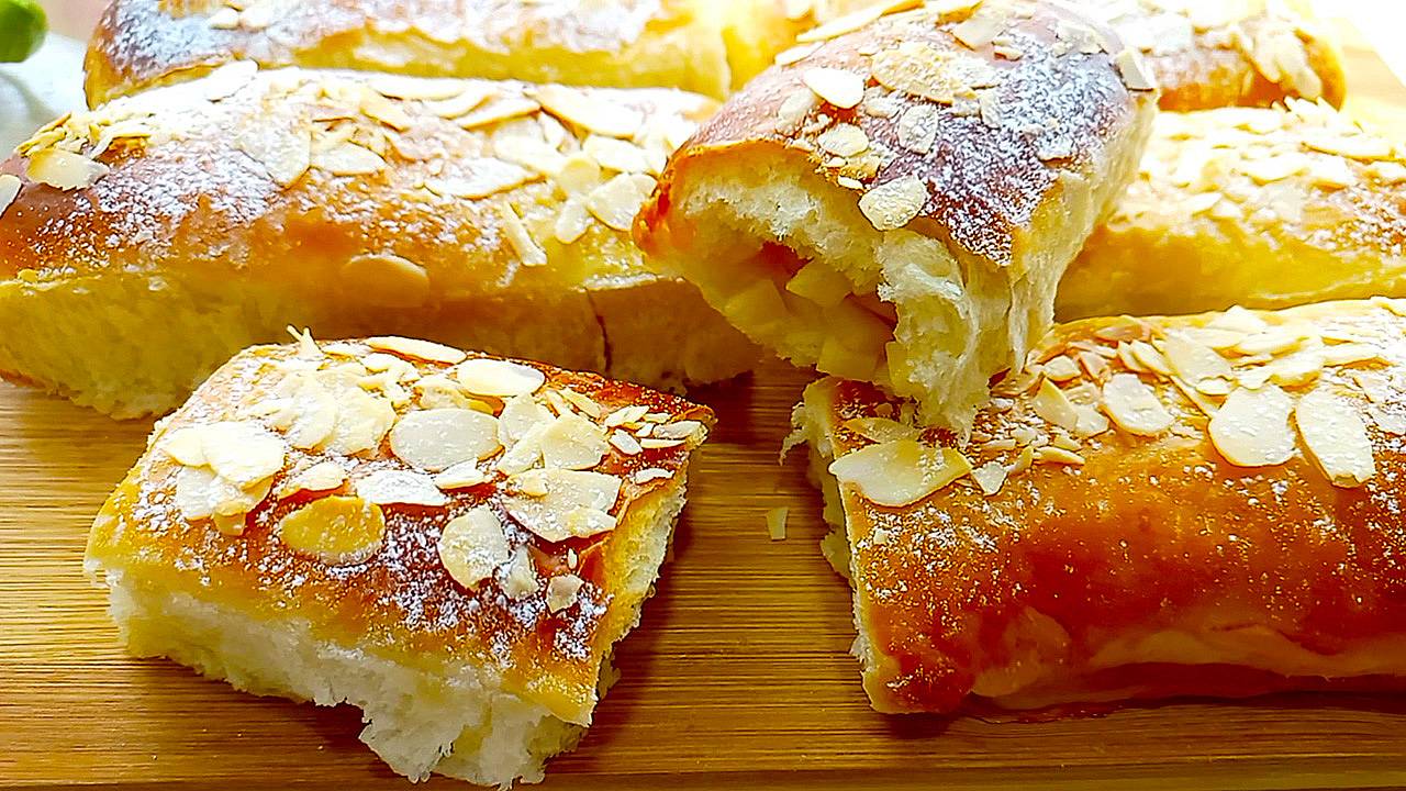 Любители булочек с 🍏 будут в восторге! Быстрый рецепт домашнего десерта!