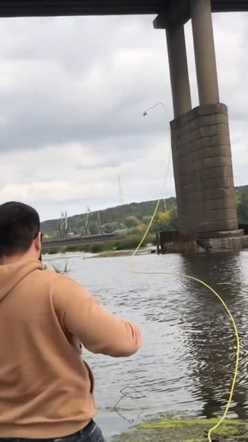 Подпишись. Почистили реку от железного хлама, поисковый магнит.полное видео на канале