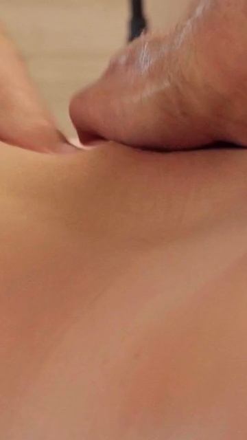 ASMR BACK MASSAGE AND DEEP WORK