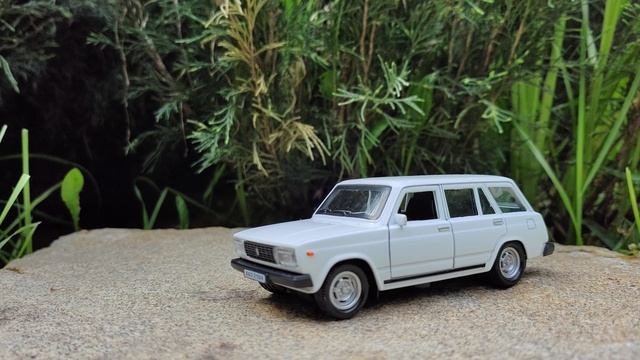 Модель ВАЗ-2104 от Технопарка