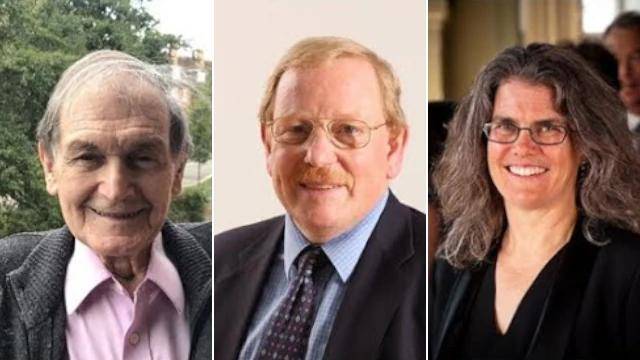 Отсутствие «Чёрной дыры» в центре Нашей Галактики