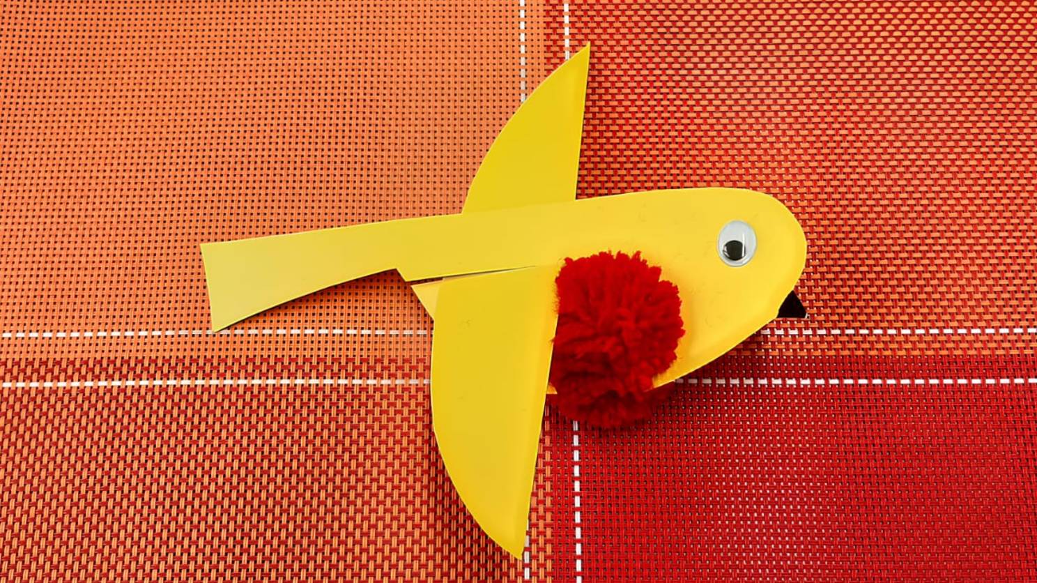 🚀Какие бывают нитки? Как они используются? Птичка из помпона. 2 класс