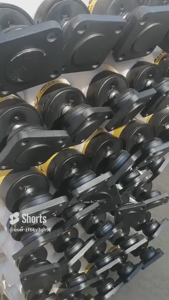 Гидроцилиндр КАМАЗ 65111-8603010 3 штока 15 тонн