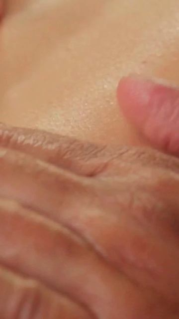 ASMR BACK MASSAGE AND DEEP WORK