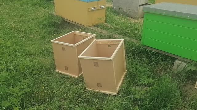 Прилётная оцинковка. Делаю короба из ДВП. Пересадил пчёл. Вторая пасека. ЗОЖ.