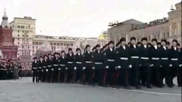 7 ноября 2011 года. Торжественный марш.