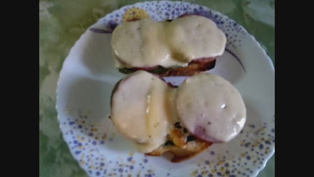 ГОТОВИМ ЧИЗБУРГЕР ПО-НАШЕМУ, ПО-РУССКИ ИЛИ ГОРЯЧИЙ БУТЕРБРОД БУТЕРБРОД 😋😋😋