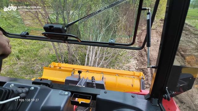 Обучение механизатора тонкостям работы ротоватором Mericrusher