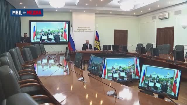 Владимир Колокольцев наградил детей и подростков, проявивших мужество при пресечении преступлений