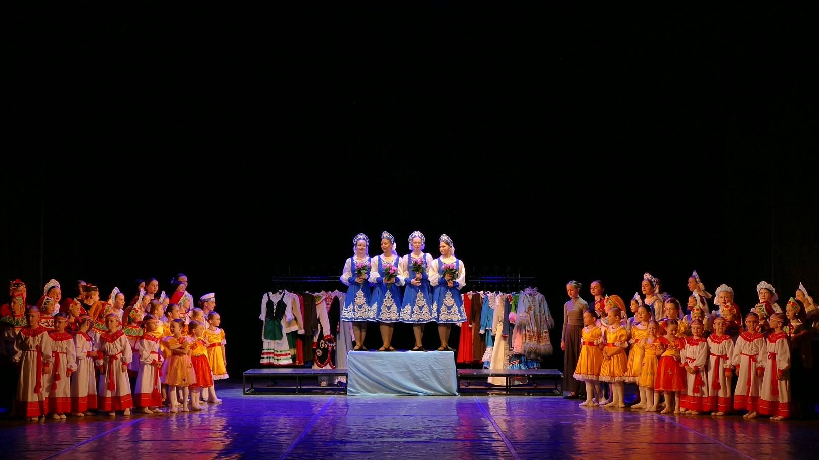 Концерт "На пороге лета" театра танца "Сапфир"