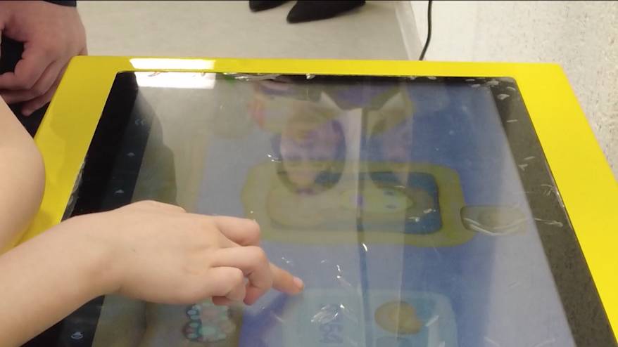 Старейшая библиотека Нижневартовска открыла двери после капремонта