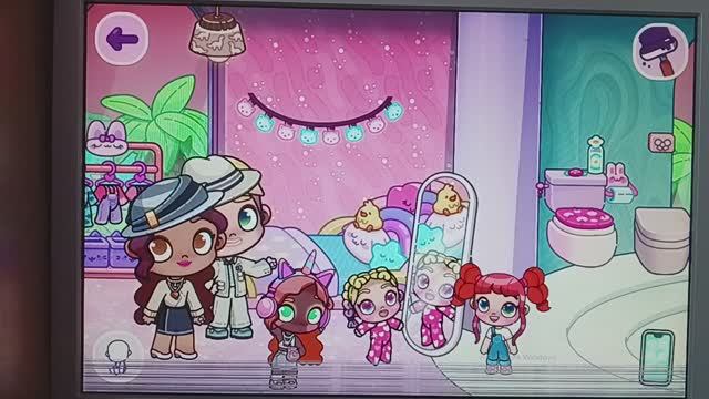 Лучшая семейка. Анита стала большой, а Алиса уменьшилась. 😱2ч. Аватар ворлд