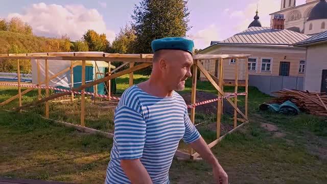 "Деды на районе"